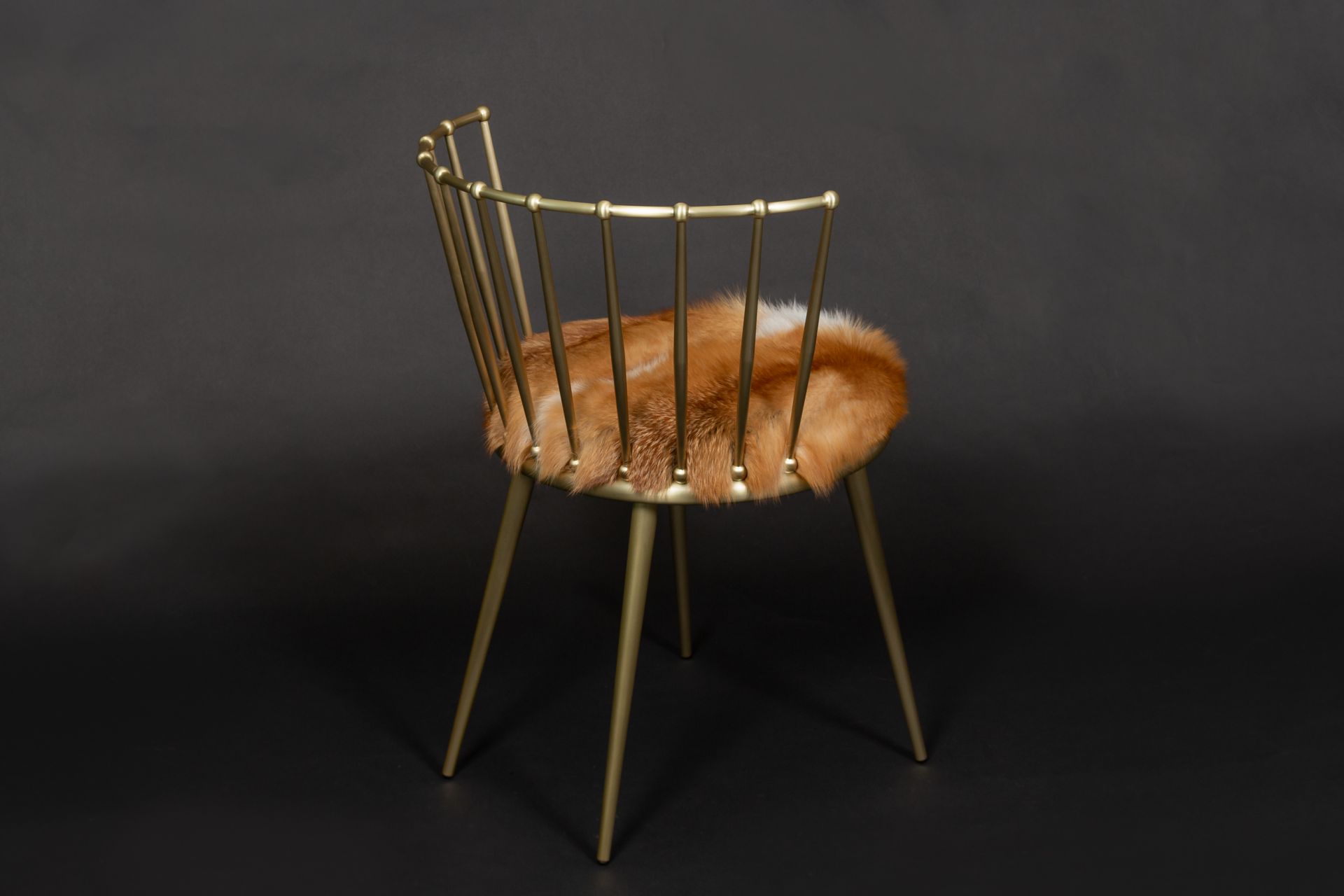 Timeless Red Fox Chair with European Foxes - Wild Fur