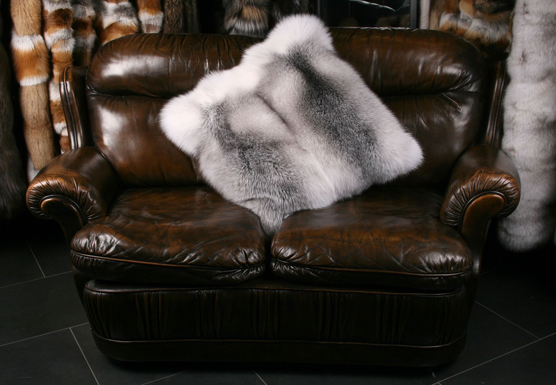 SAGA Royal Fur Rug from Shadowfox | Lars Paustian