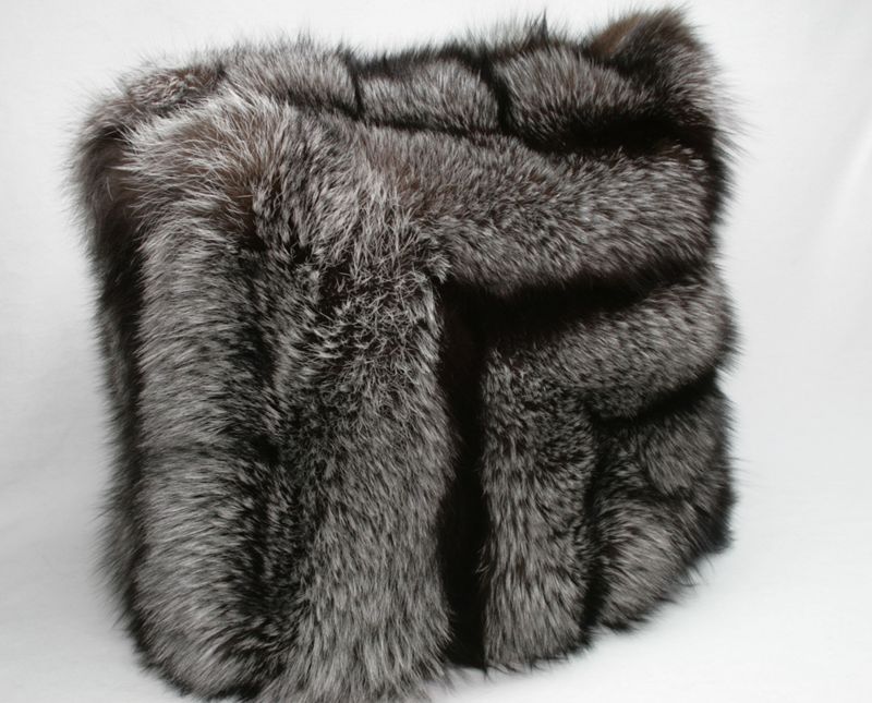 Silverfox Fur Rug made with real Fur | International Furs