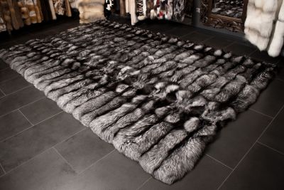 Silverfox Fur Rug made with real Fur | International Furs