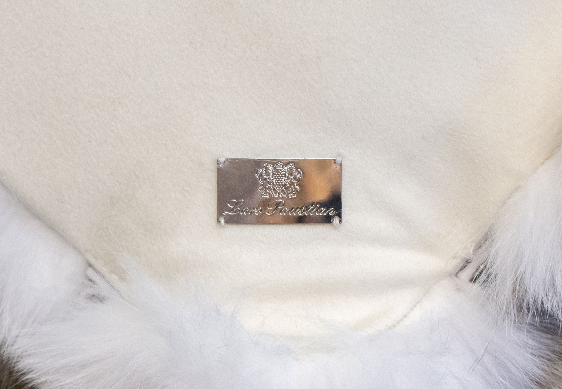 Coyote with Shadow Fox Inlay for Sleeping Bag