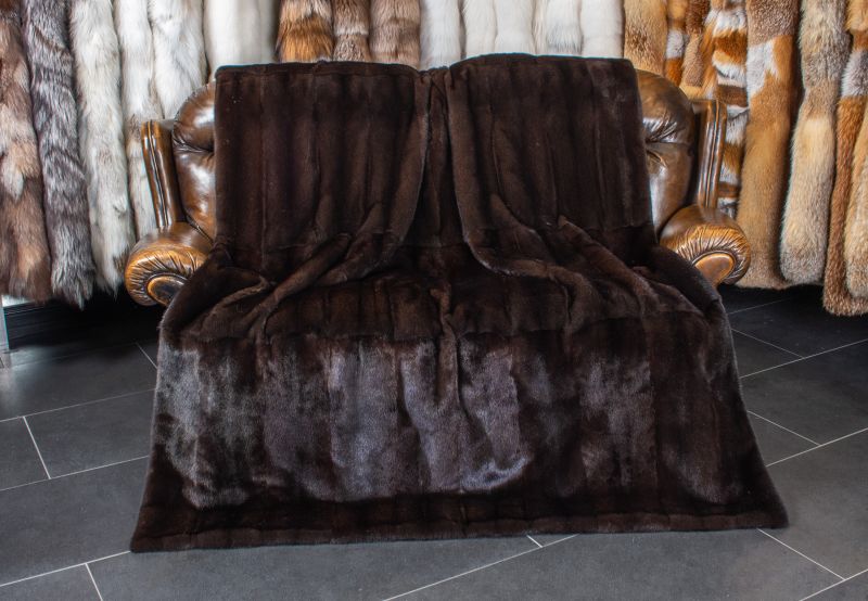 Mahagany Mink Fur Blanket