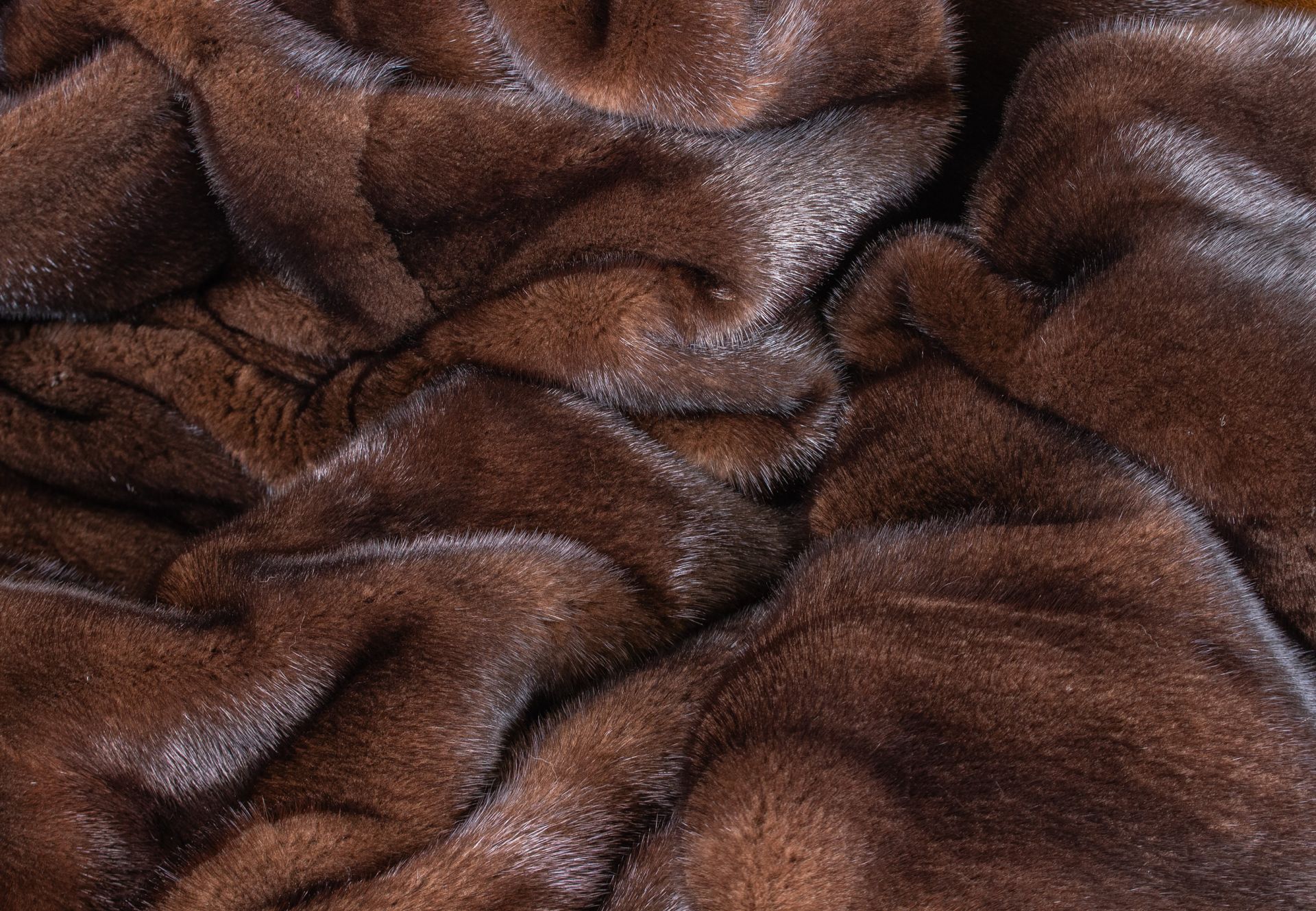 Noble Mahogany Mink Fur Blanket