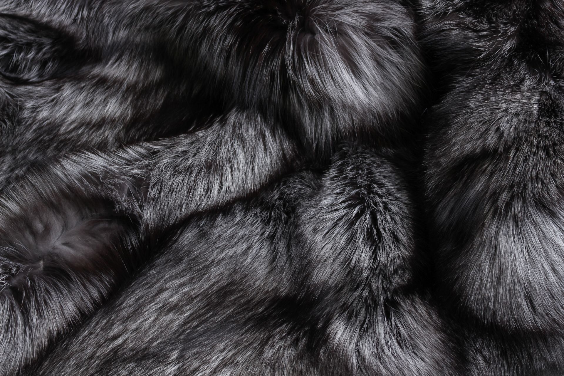 Silverfox Fur Rug made with real Fur | International Furs
