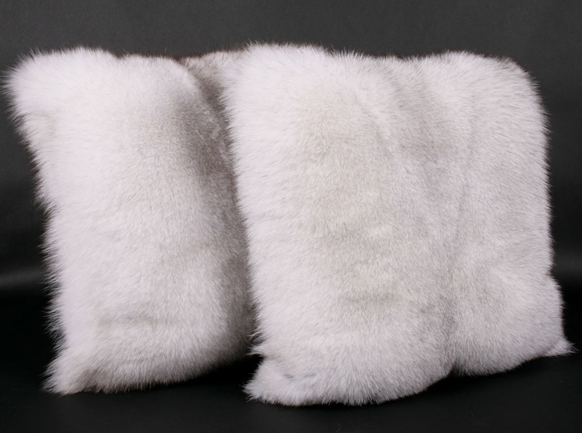 Blue Fox Pillow | Master Furrier Online Furs