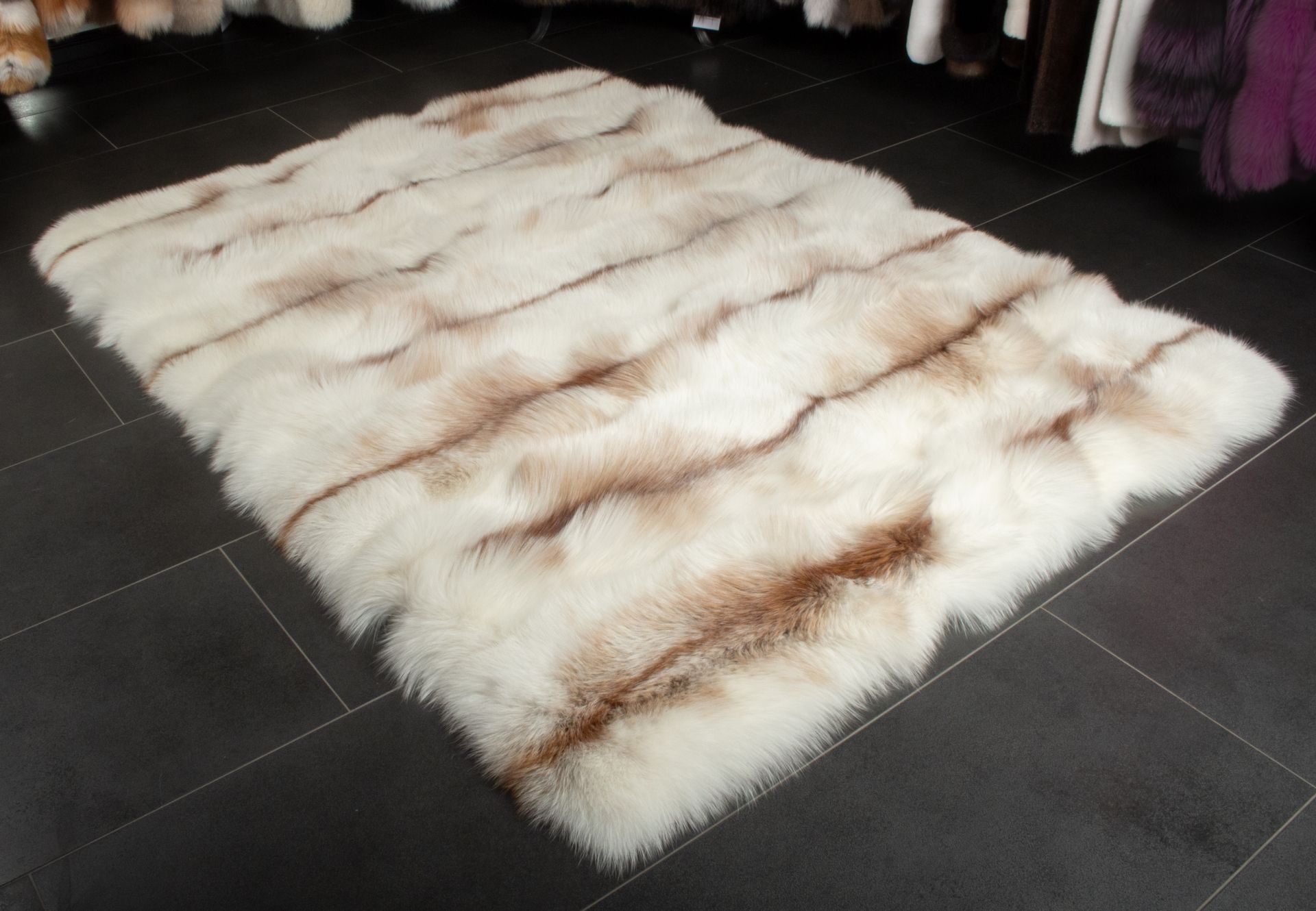 Sun Glo Fox Fur Rug - Natural Interior Design